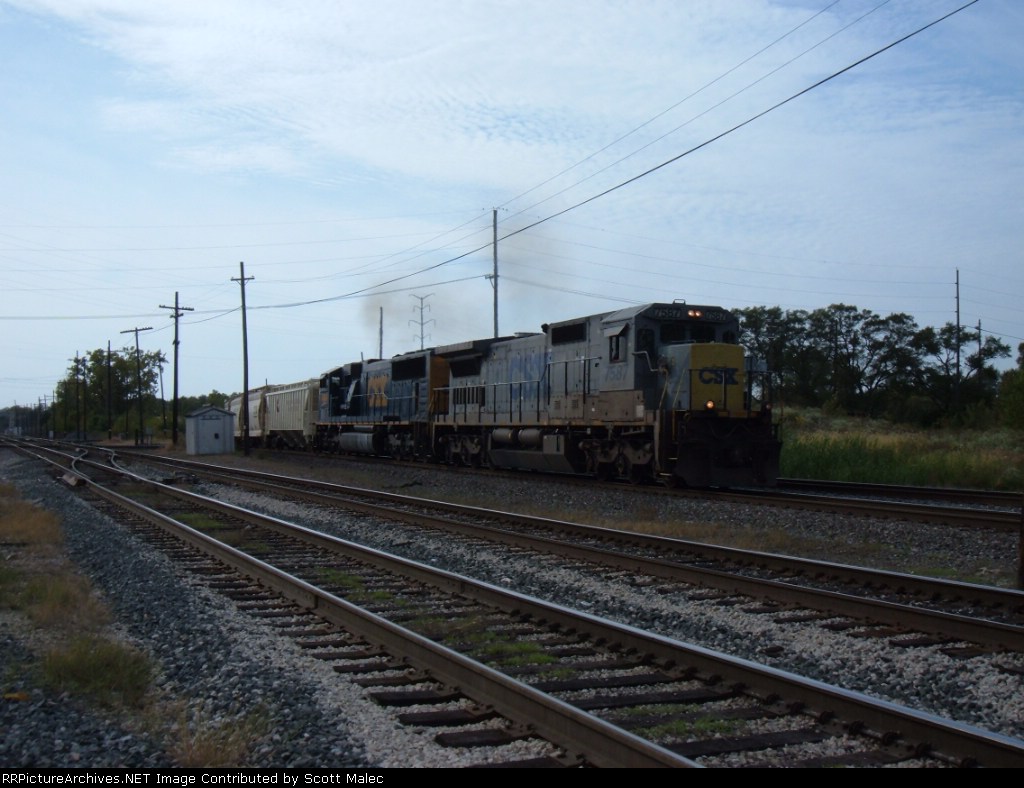 CSX 7587 & 4549